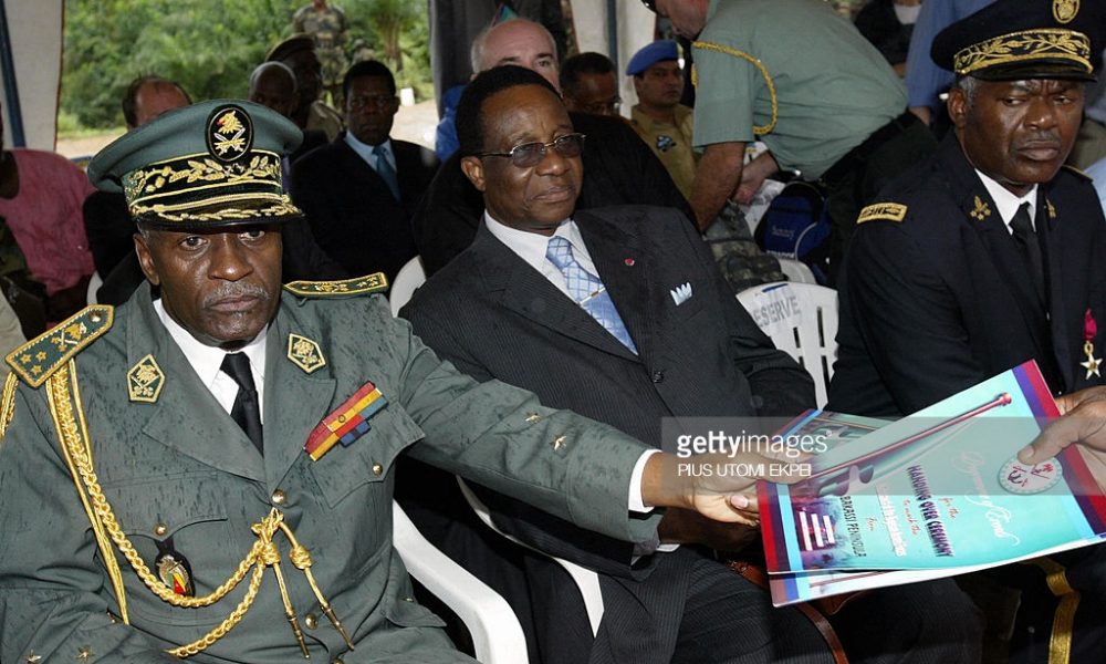 Cameroun Army Chief Admits Atrocities On Civilians - BaretaNews